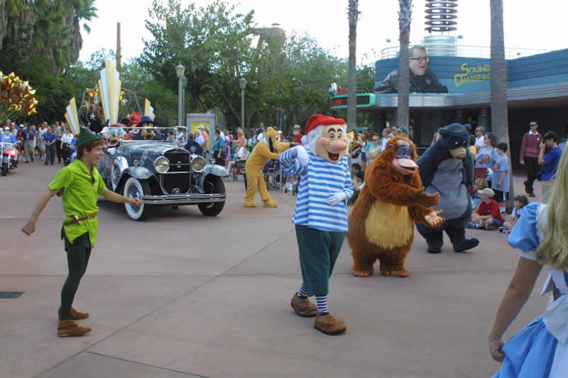 Disney Stars and Motor Cars Parade Photos