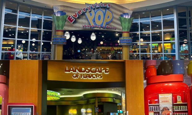 The Full Guide to Dining at Disney’s POP Century & Art of Animation ...