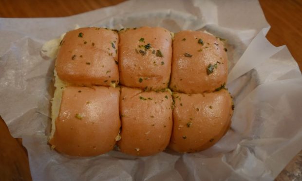 Disney Dining Review: A Thanksgiving-Inspired Meal at Liberty Tree ...