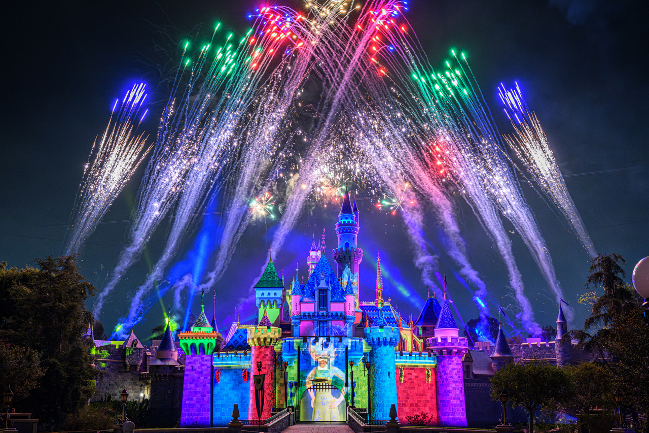 Photos of ‘Together Forever – A Pixar Nighttime Spectacular’ Fireworks ...