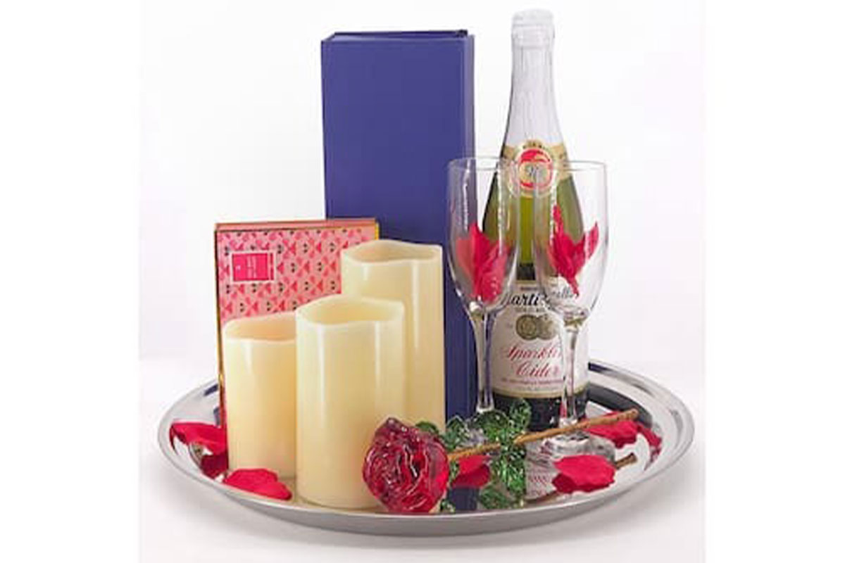 New Celebration Baskets Now Available at Walt Disney World