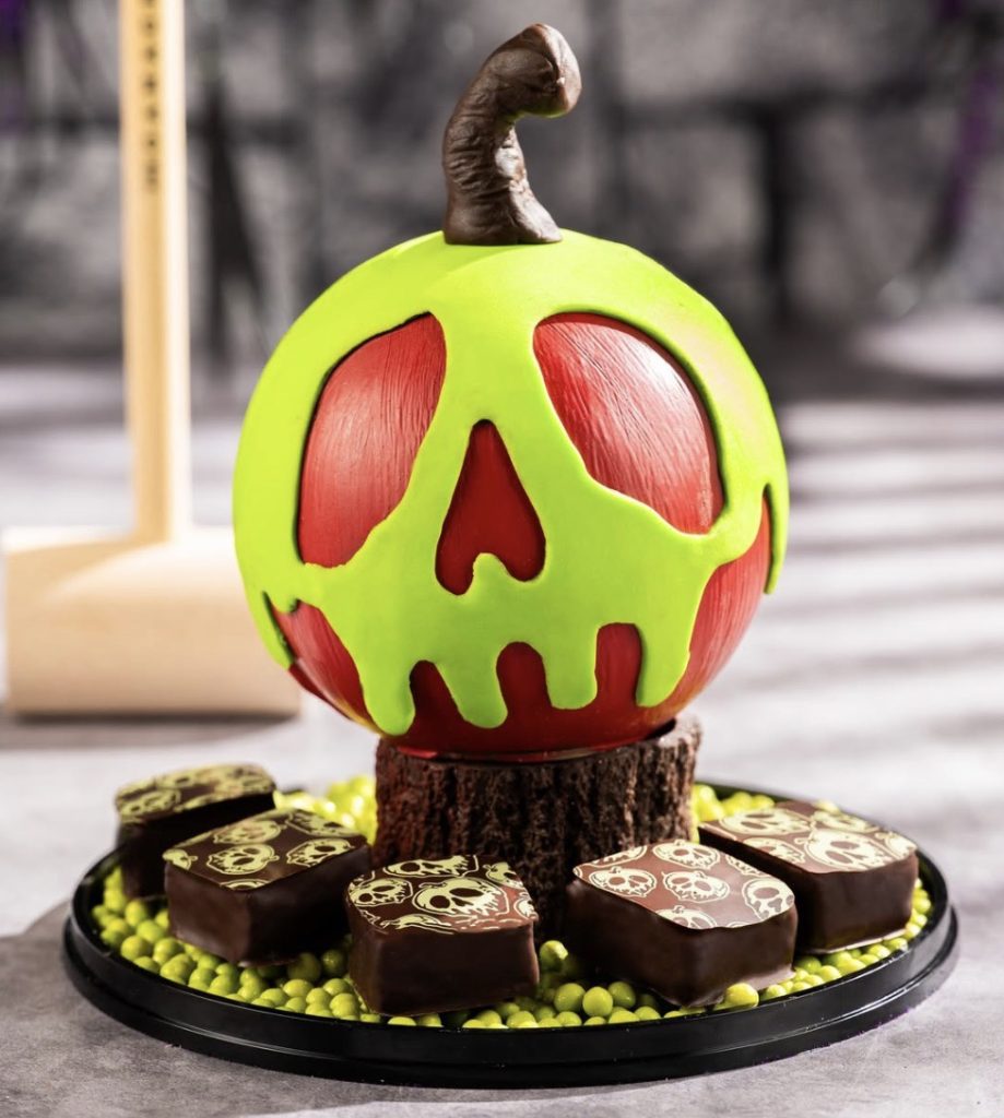 Tempting New & Returning Seasonal Delights in Disney Springs