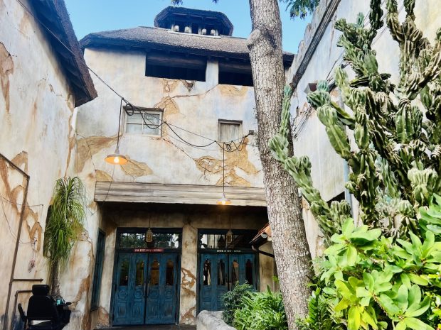 Is Tusker House the BEST Character Restaurant at Disney World? - Disney ...
