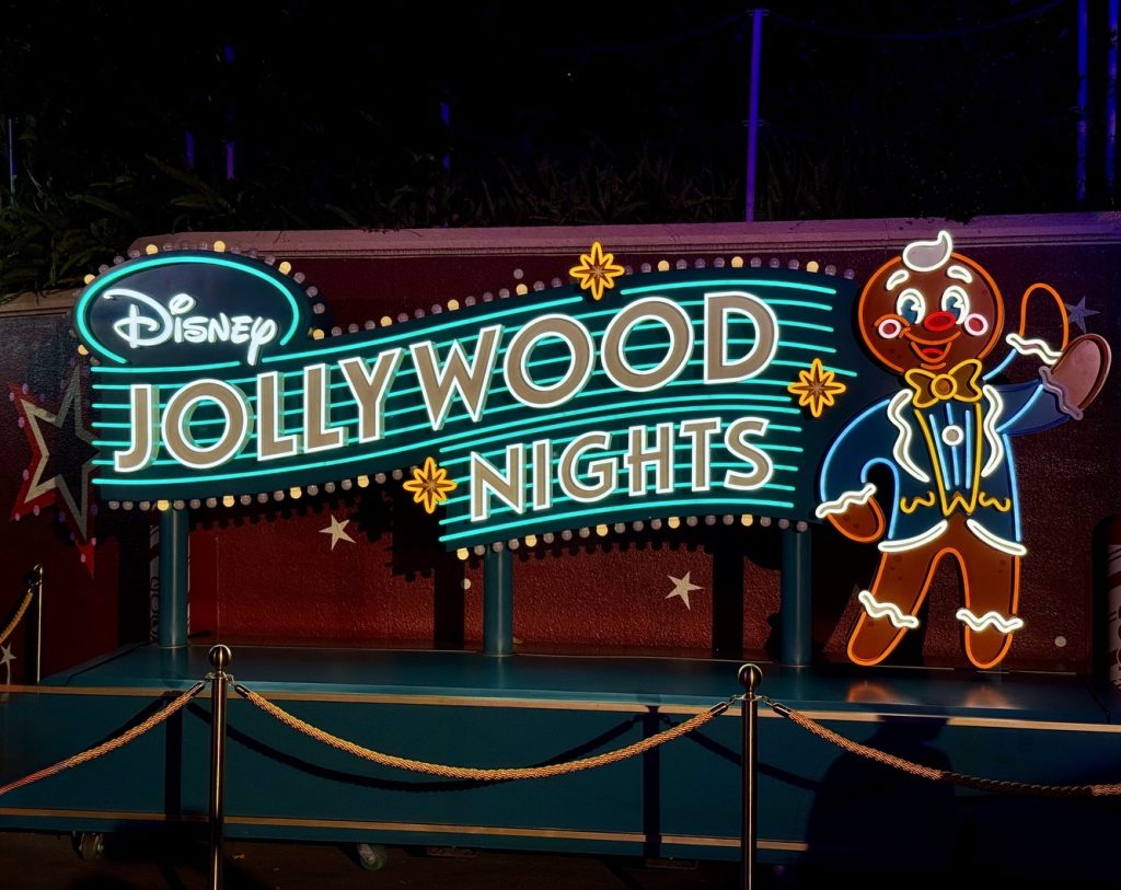 How to Maximize Your Time at Disney Jollywood Nights - Disney by Mark