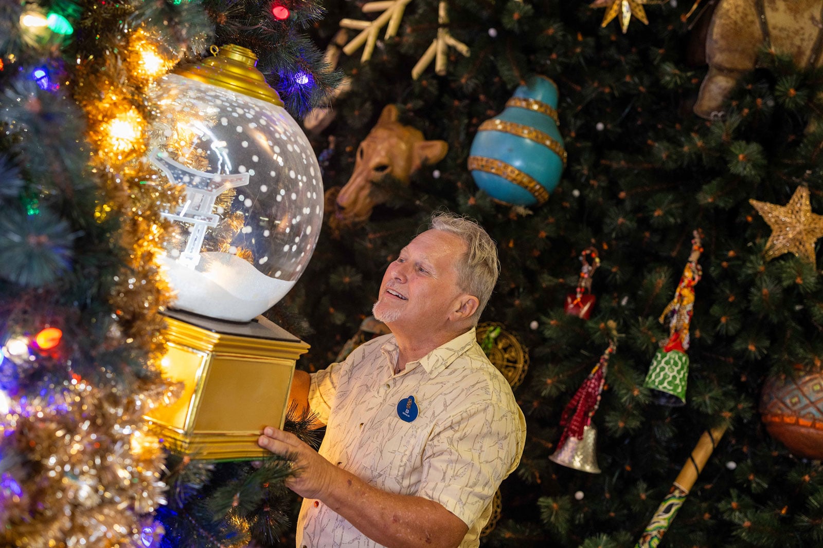 Christmas Trees at Walt Disney World – The DIS