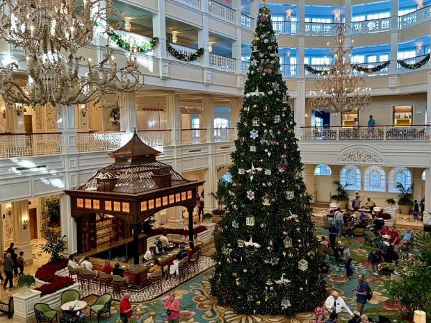 Disney’s Grand Floridian Holiday Décor – Will The Gingerbread House Return?
