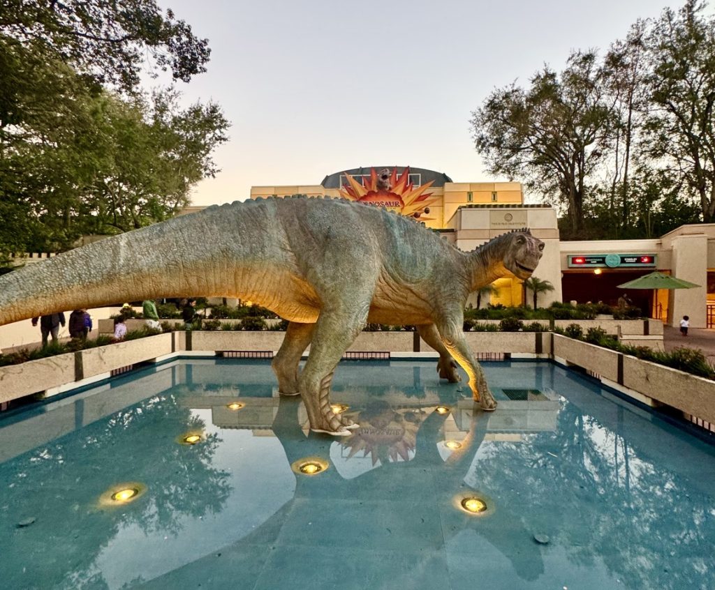 DINOSAUR Closes Forever in ONE MONTH at Disney’s Animal Kingdom
